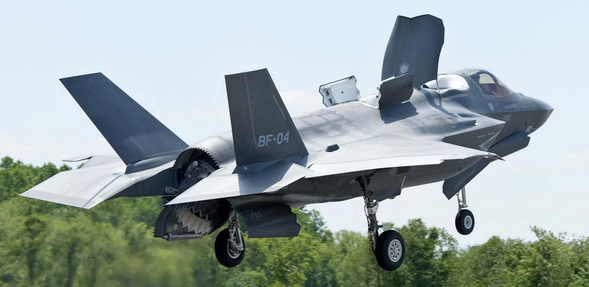 F-35B-short-takeoff-vertica-landing_jet1 | Aircraft of World War II ...
