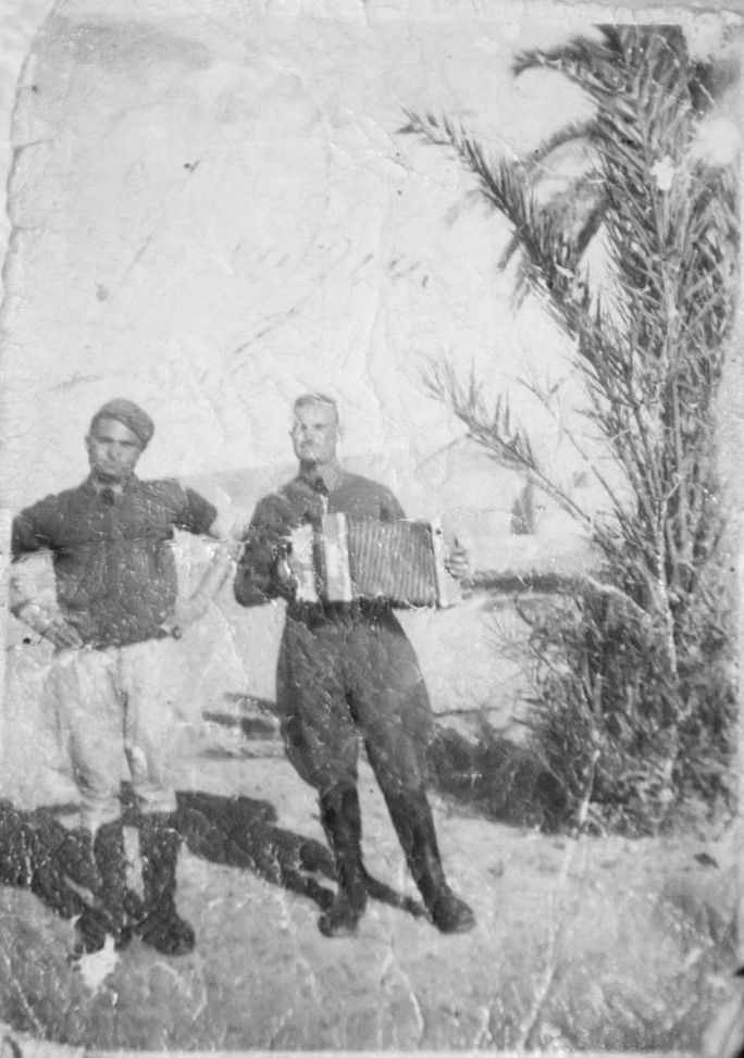 Giuseppe Torcasio: Playing a button accordion WWII North Africa ...