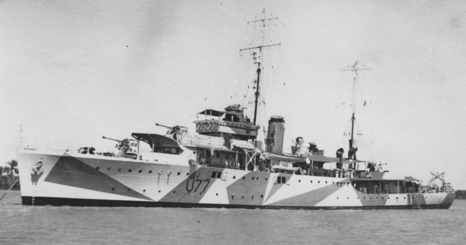 HMAS Yarra (II), a Grimsby-class sloop , 1941 | Aircraft of World War ...