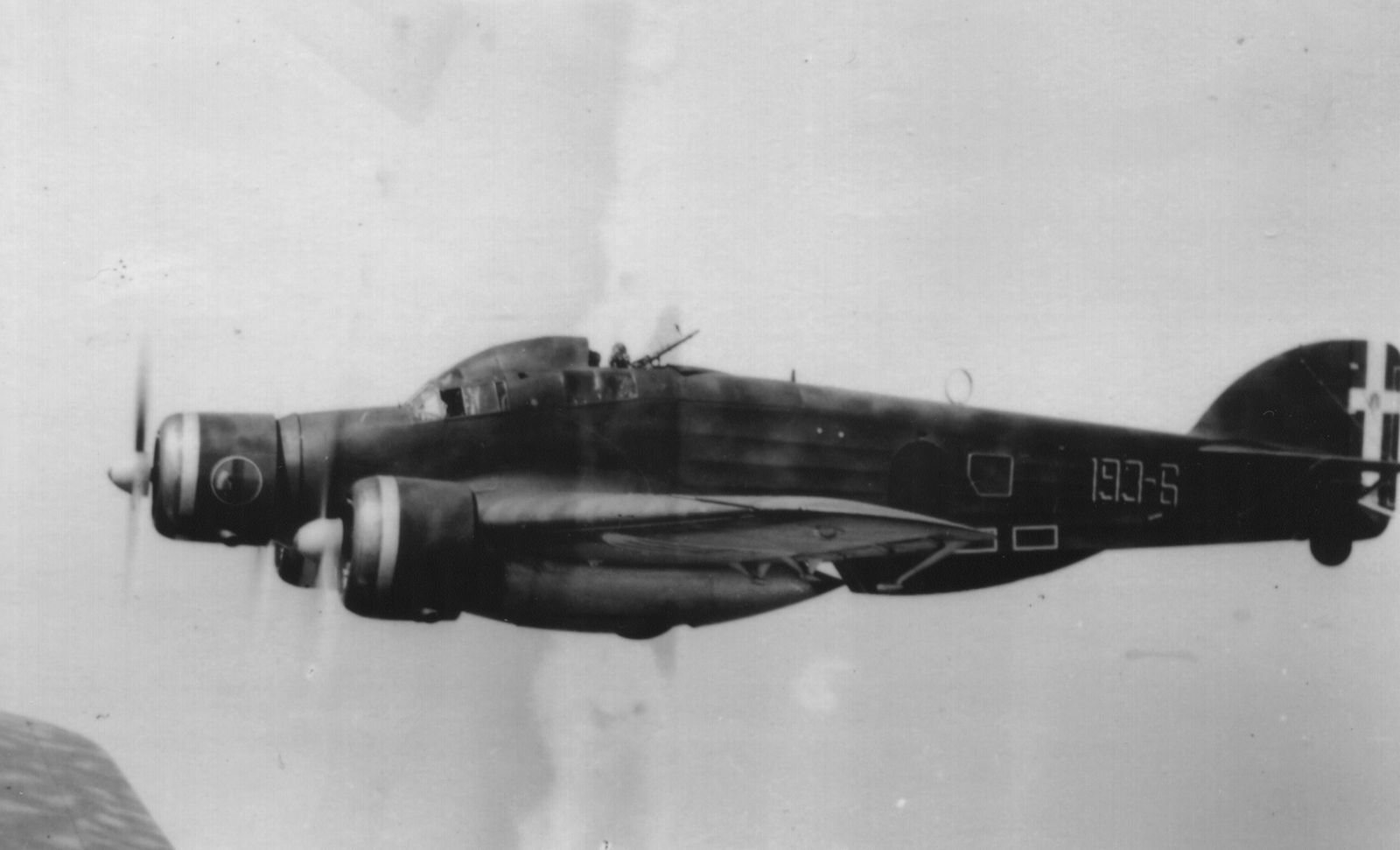 Savoia-Marchetti SM.79 Sparviero, 193 Squadriglia, 87 Gruppo, 30 Stormo, 1941 | Aircraft of ...